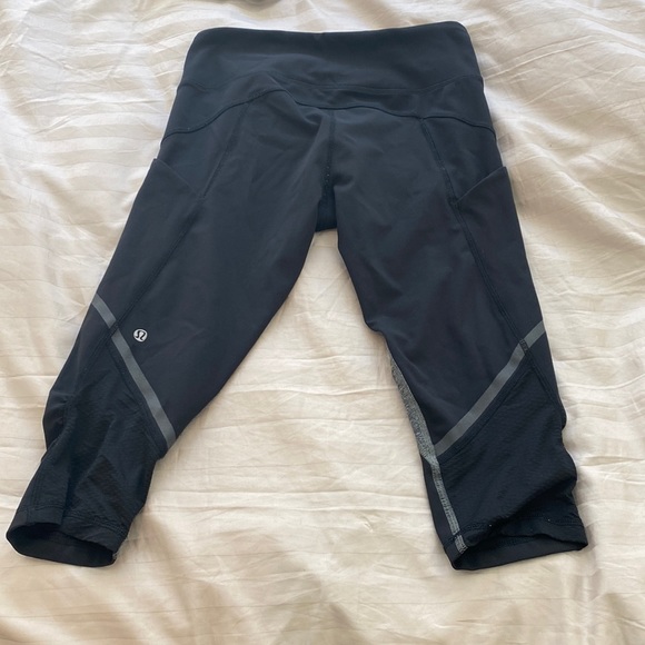 lululemon athletica | Pants & Jumpsuits | Rare Lululemon Capri Leggings ...